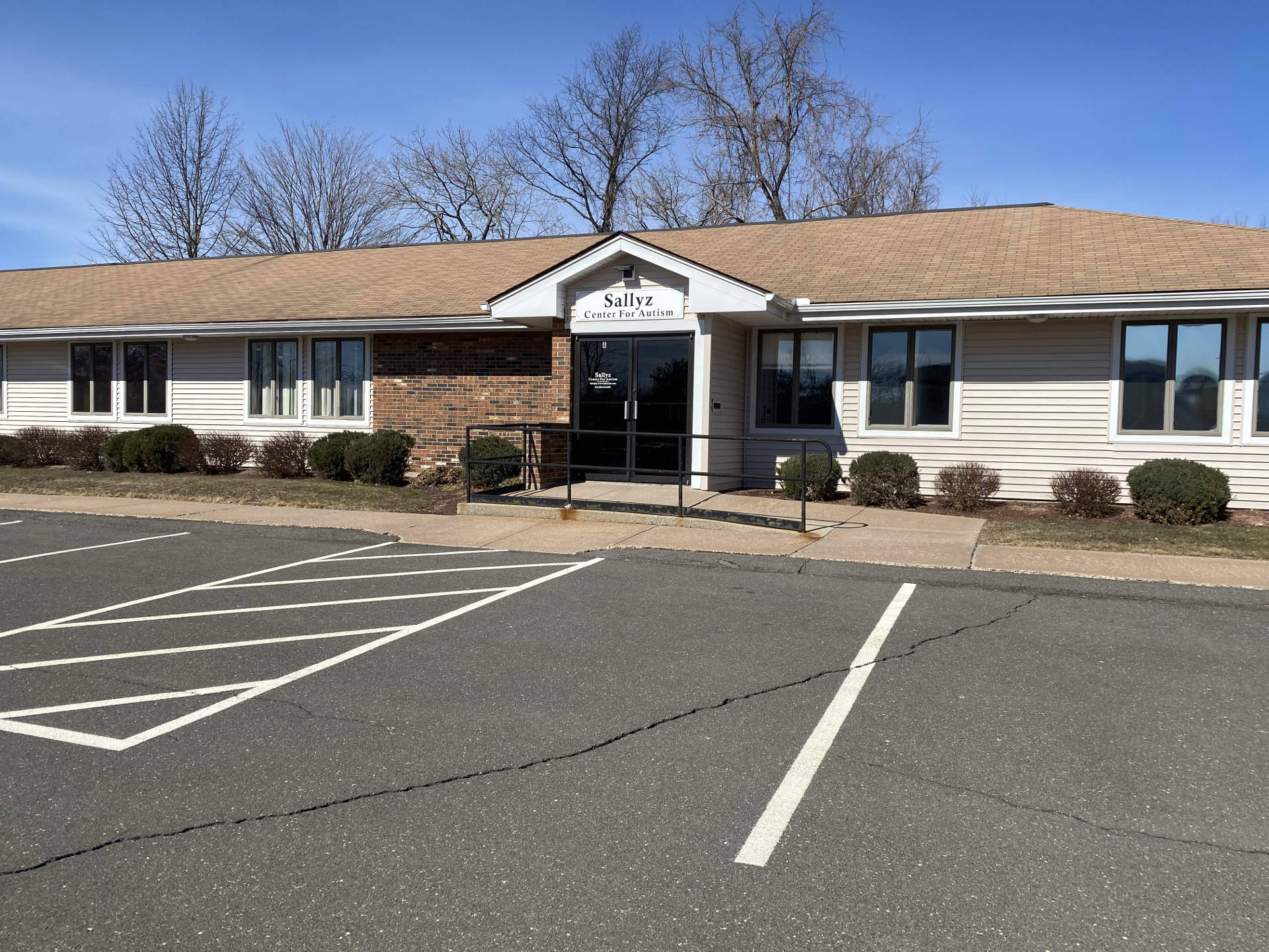 Sallyz Center For Autism | Call: (860)788-5515